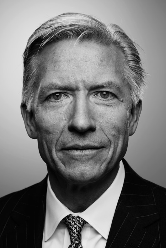 Byron Trott photographed at his offices in Chicago for Fortune Magazine ...